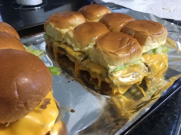 Mini Big Mac Cheeseburgers – Skinny & Tasty Recipes