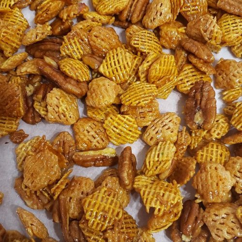 Praline Crunch Snack Mix Recipe
