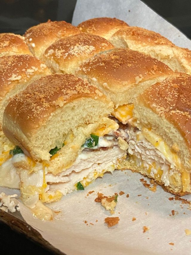 CHICKEN BACON RANCH PULL APART ROLLS STORY - Skinny & Tasty